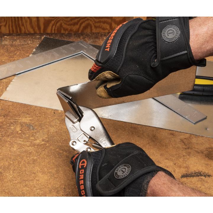Locking sheet metal tool store